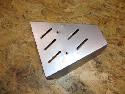 protection triangle avant droite CF MOTO 800